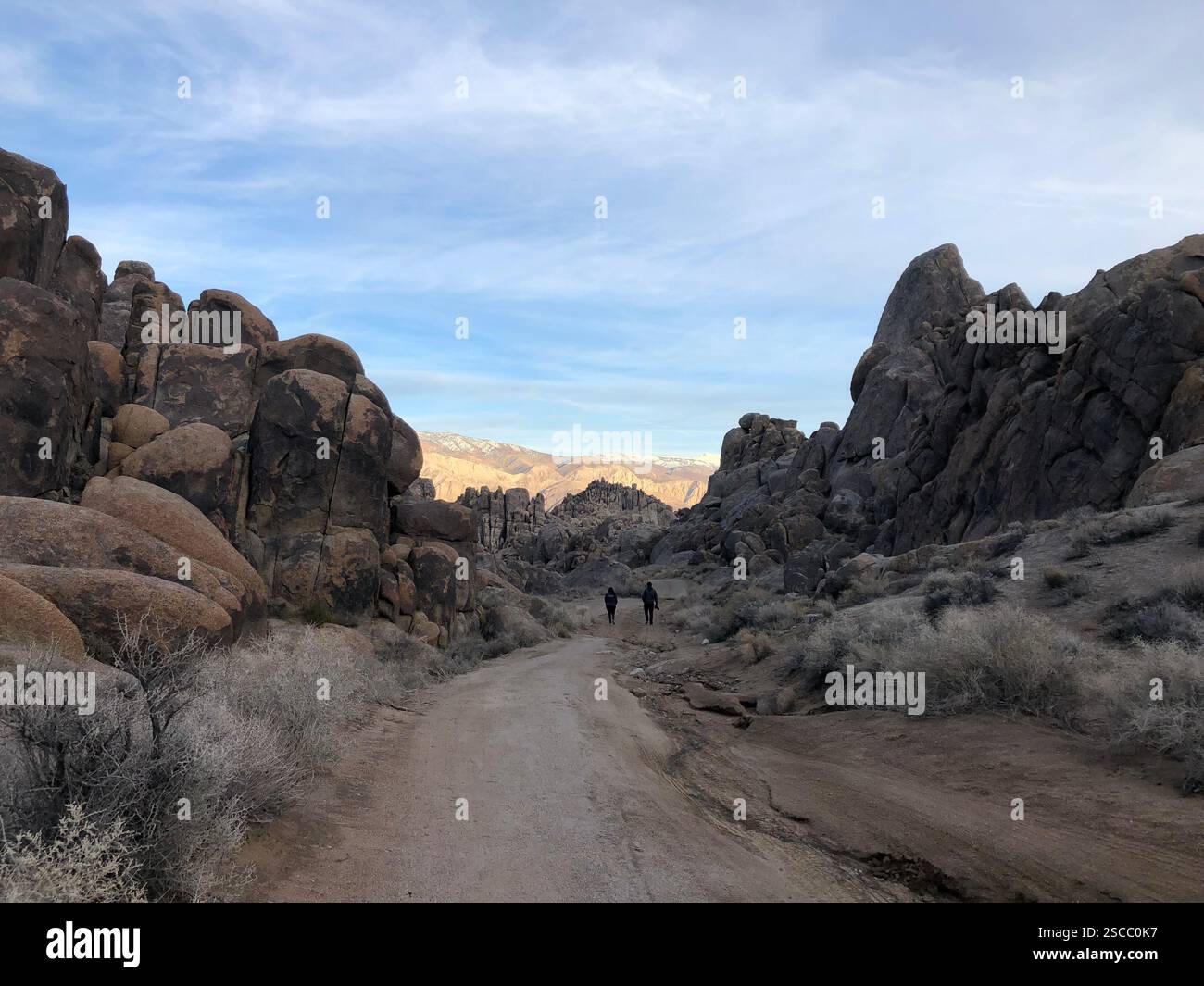 Scenic View of Alabama Hills National Scenic Area in Lone Pine ...