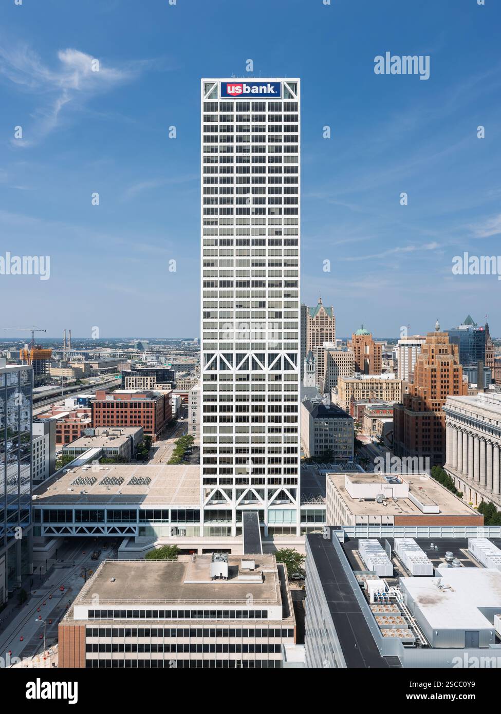 First Wisconsin Center, Location: Milwaukee WI, Architect: Skidmore ...