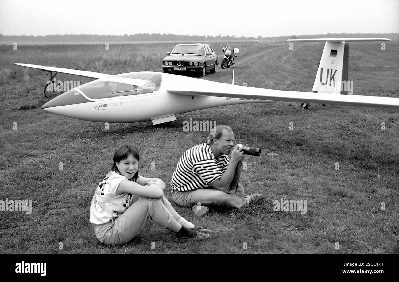 Airfield Stuede: Picture shows Alexander Schleicher (AS) glider, a BMW ...