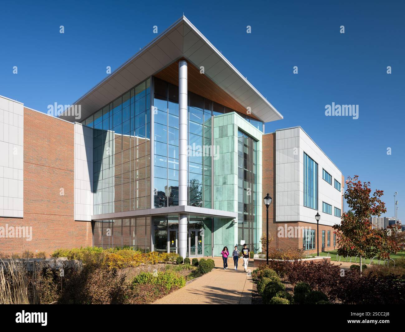 Interdisciplinary Science and Engineering Building, Location: St. Louis ...