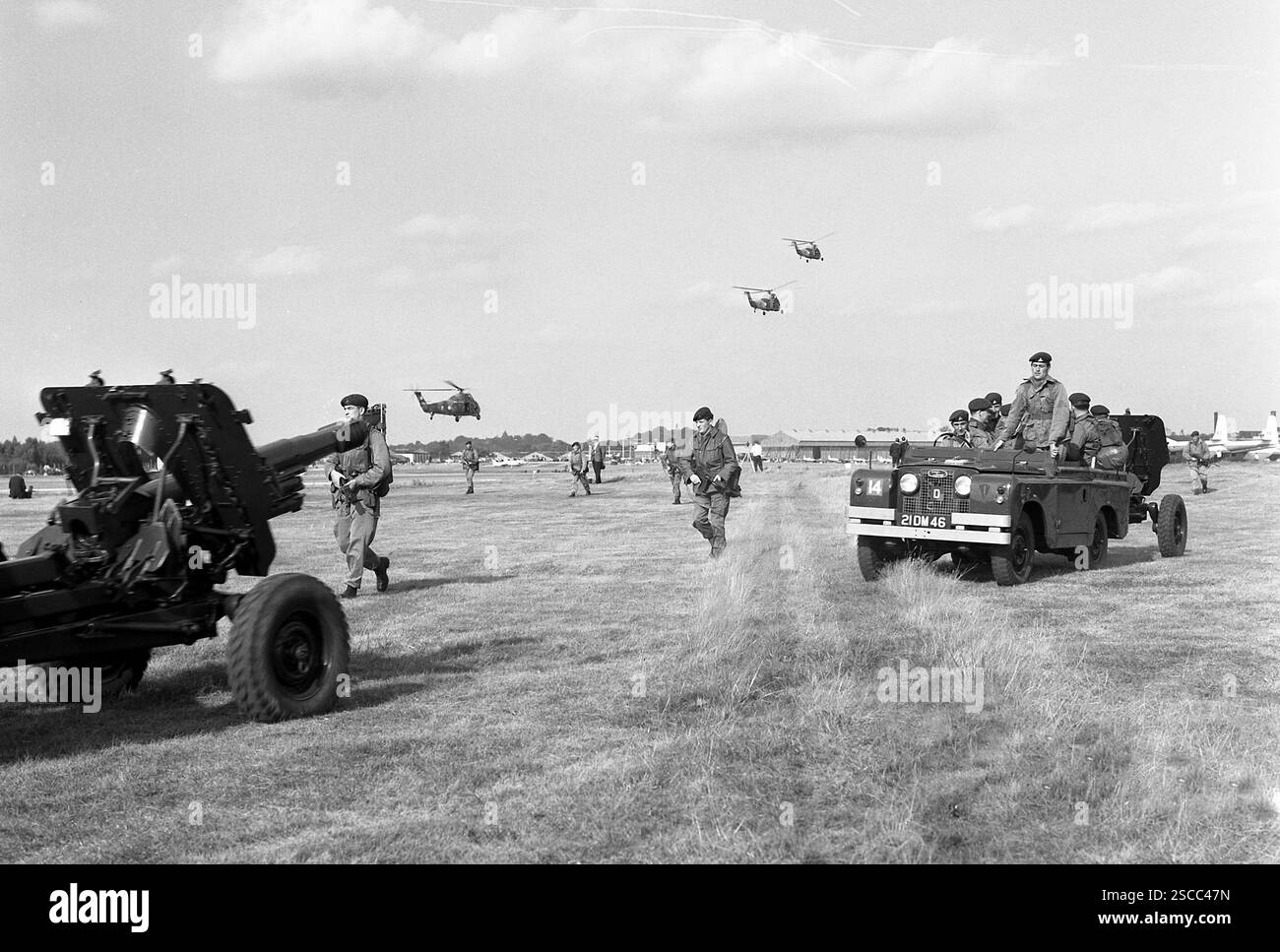 Field exercise of British troops with helicopters at the airshow in ...