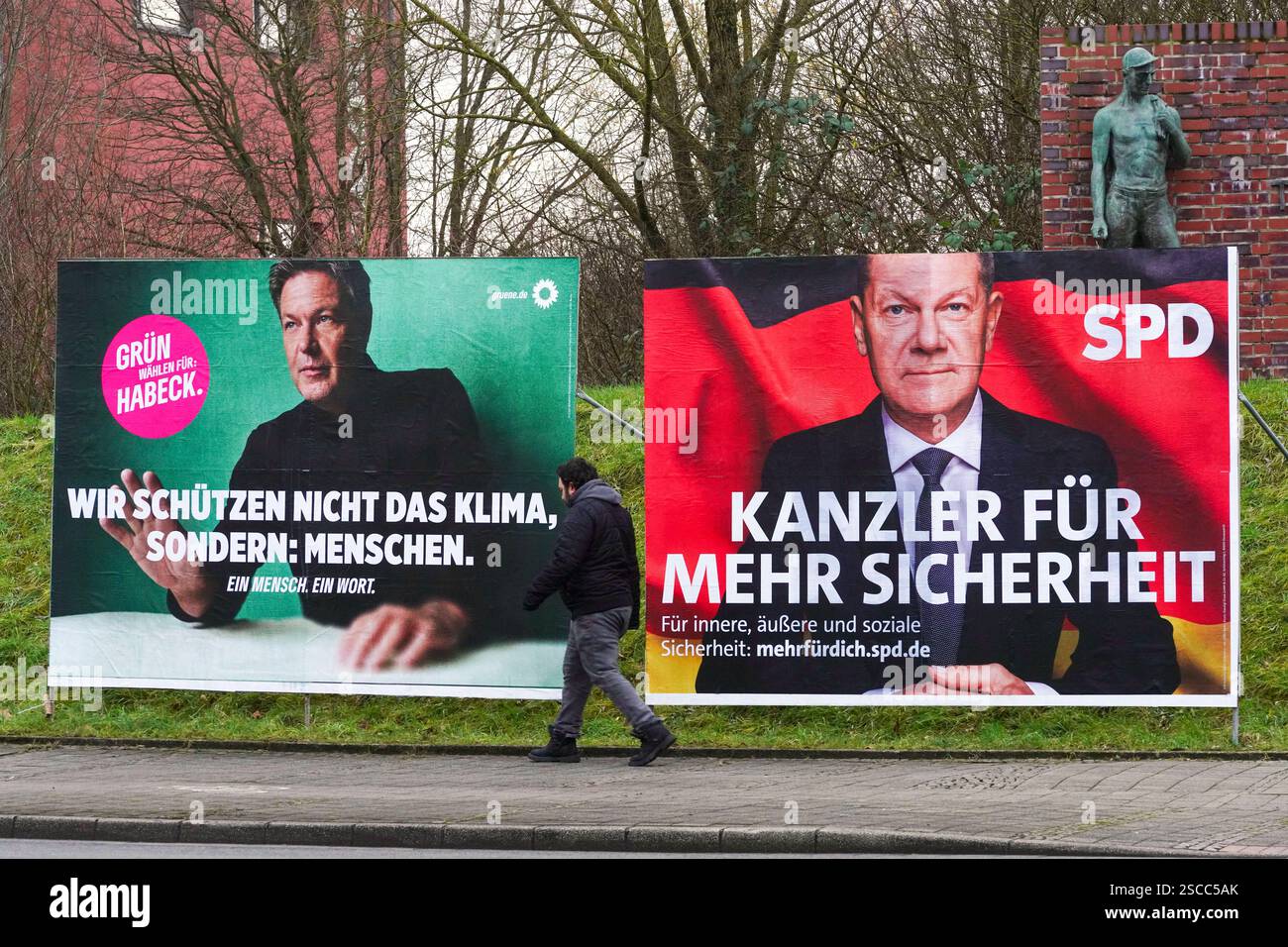 Dortmund, 6.2.2025: Wahlplakat zur Wahl zum 21. Deutschen Bundestag am 23. Februar 2025. Plakate ...