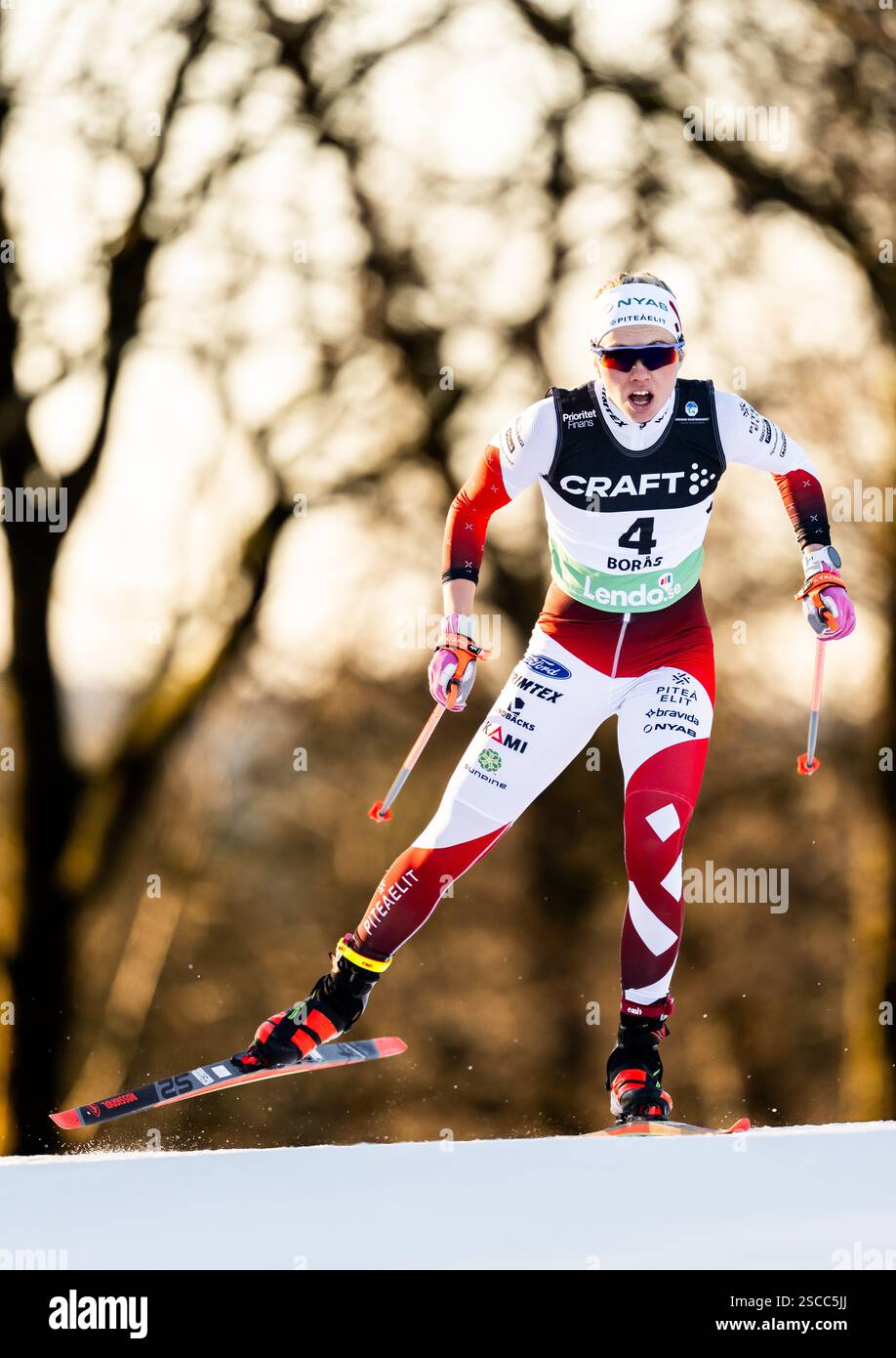 250206 Emma Ribom, Piteå Elit SK tävlar i damernas sprintprolog i ...