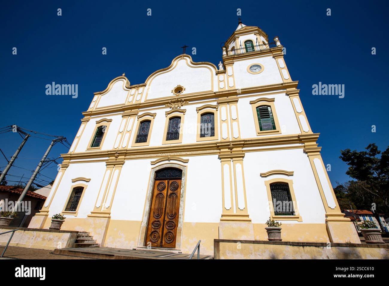 Parish Church of Santana de Parnaíba (Portuguese: Igreja Matriz Santa ...