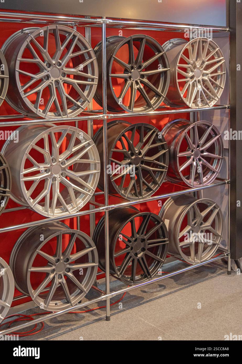 New Aluminium Alloy Wheels Rims for Modern Cars in Rack Stock Photo - Alamy