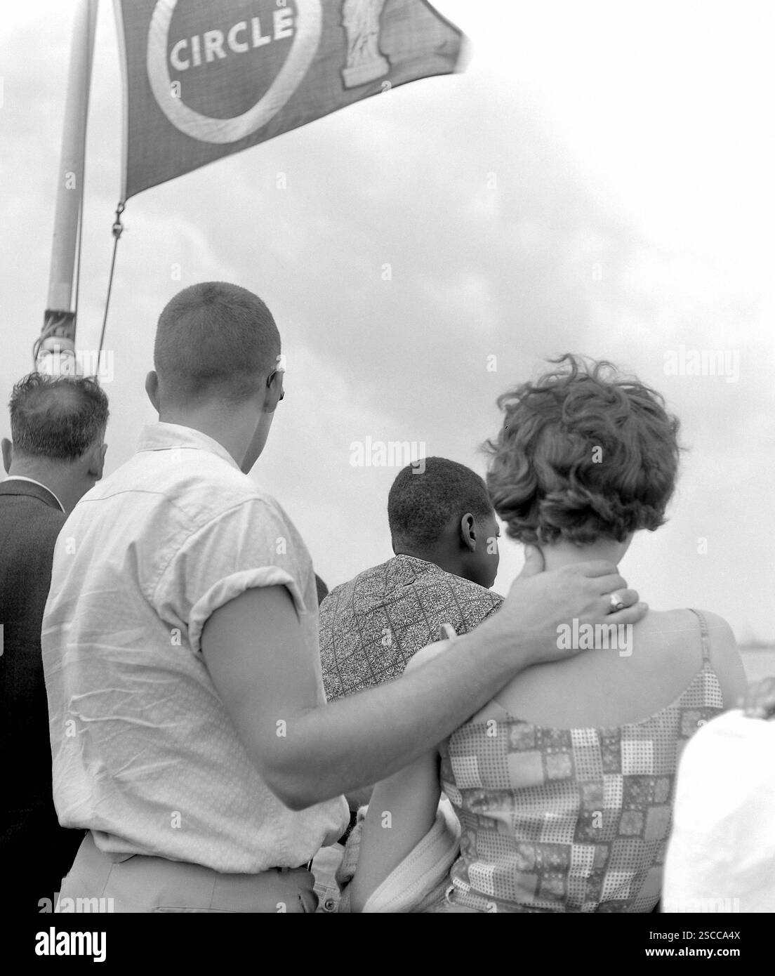 People photographed from the back on the ship Circle Line at the Hudson ...