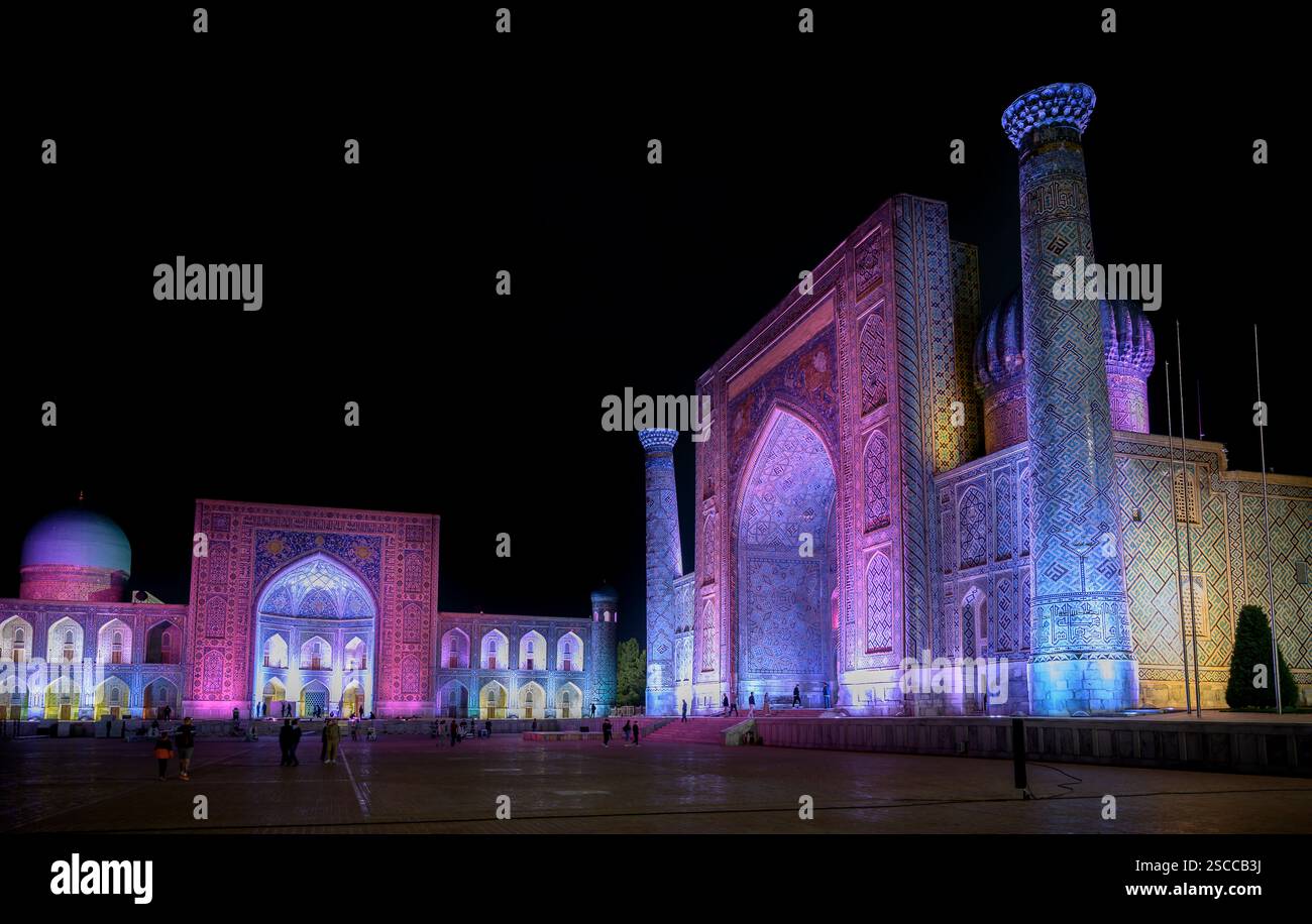 SAMARKAND, UZBEKISTAN - MAY 18, 2024. Night view of the 15th century ...