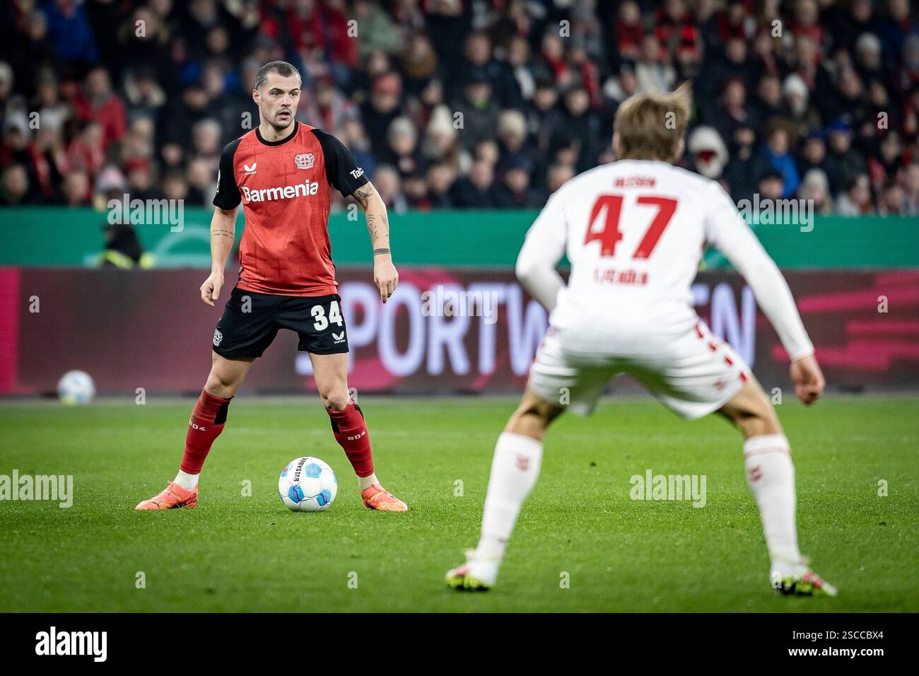Leverkusen, Deutschland. 05th Feb, 2025. Granit Xhaka (Bayer 04 Leverkusen, 34); Leverkusen, 05. ...