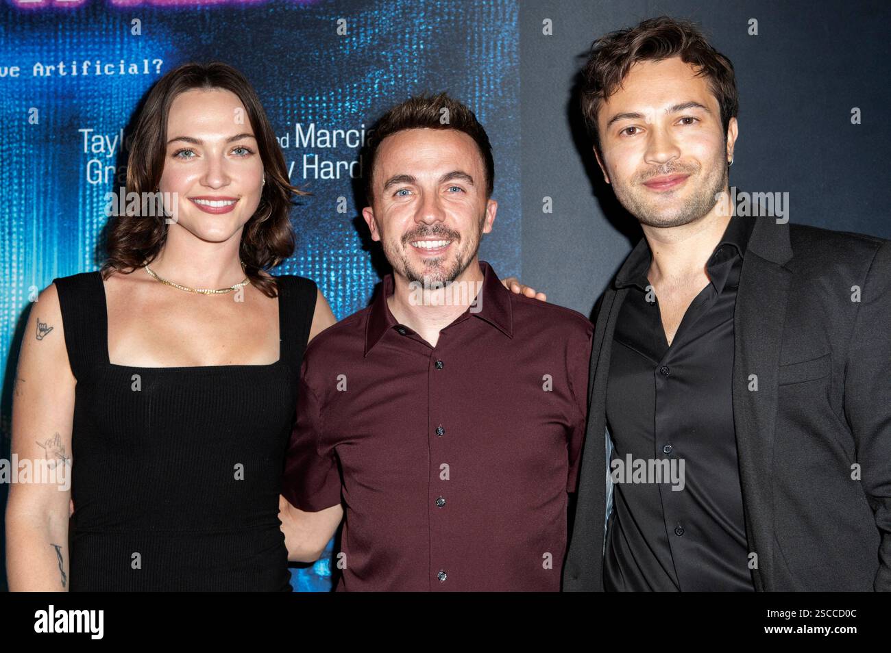 Violette Beane, Frankie Muniz und Taylor Gray bei der Premiere des ...
