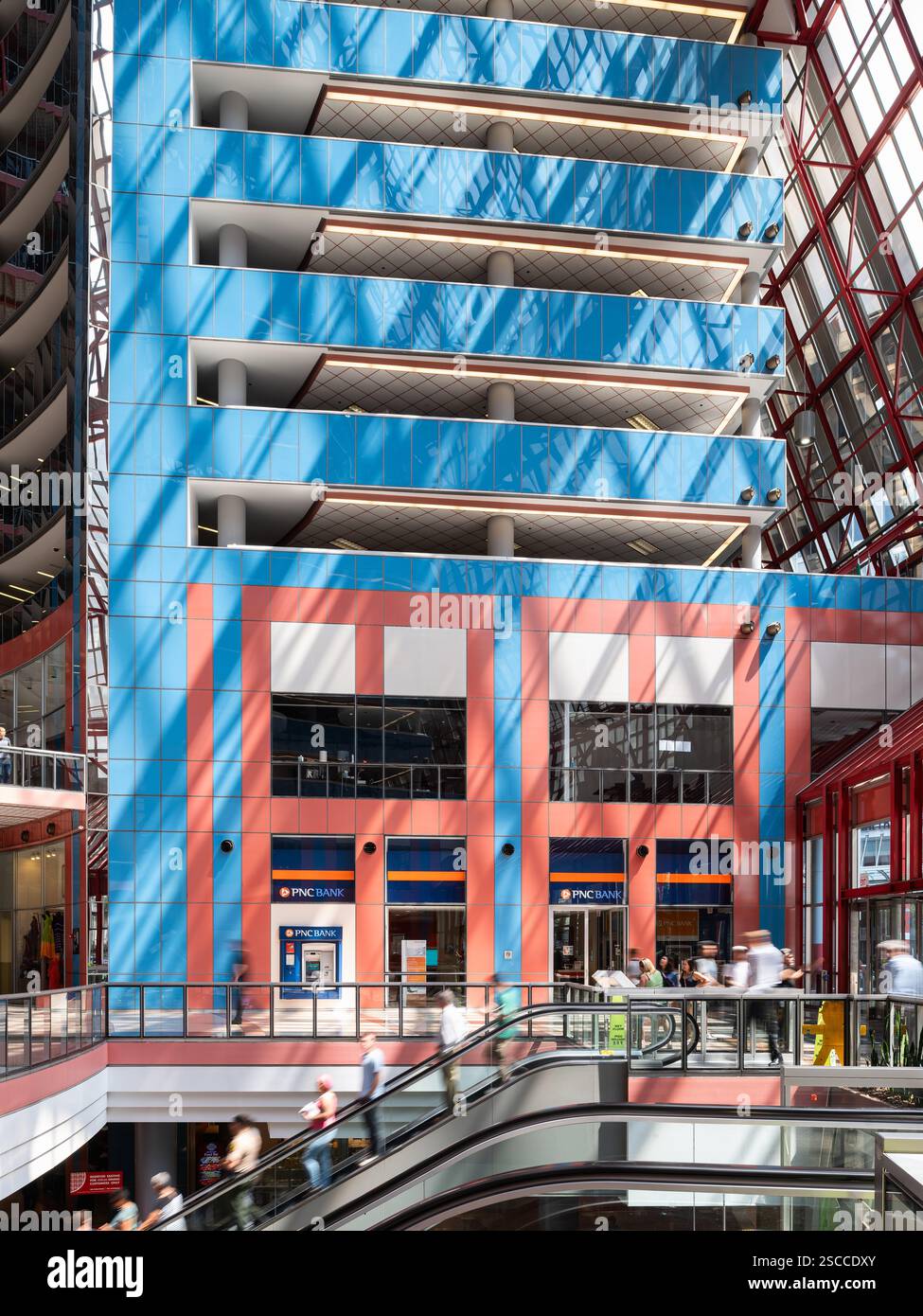 James R. Thompson Center, Location: Chicago IL, Architect: Murphy/Jahn ...