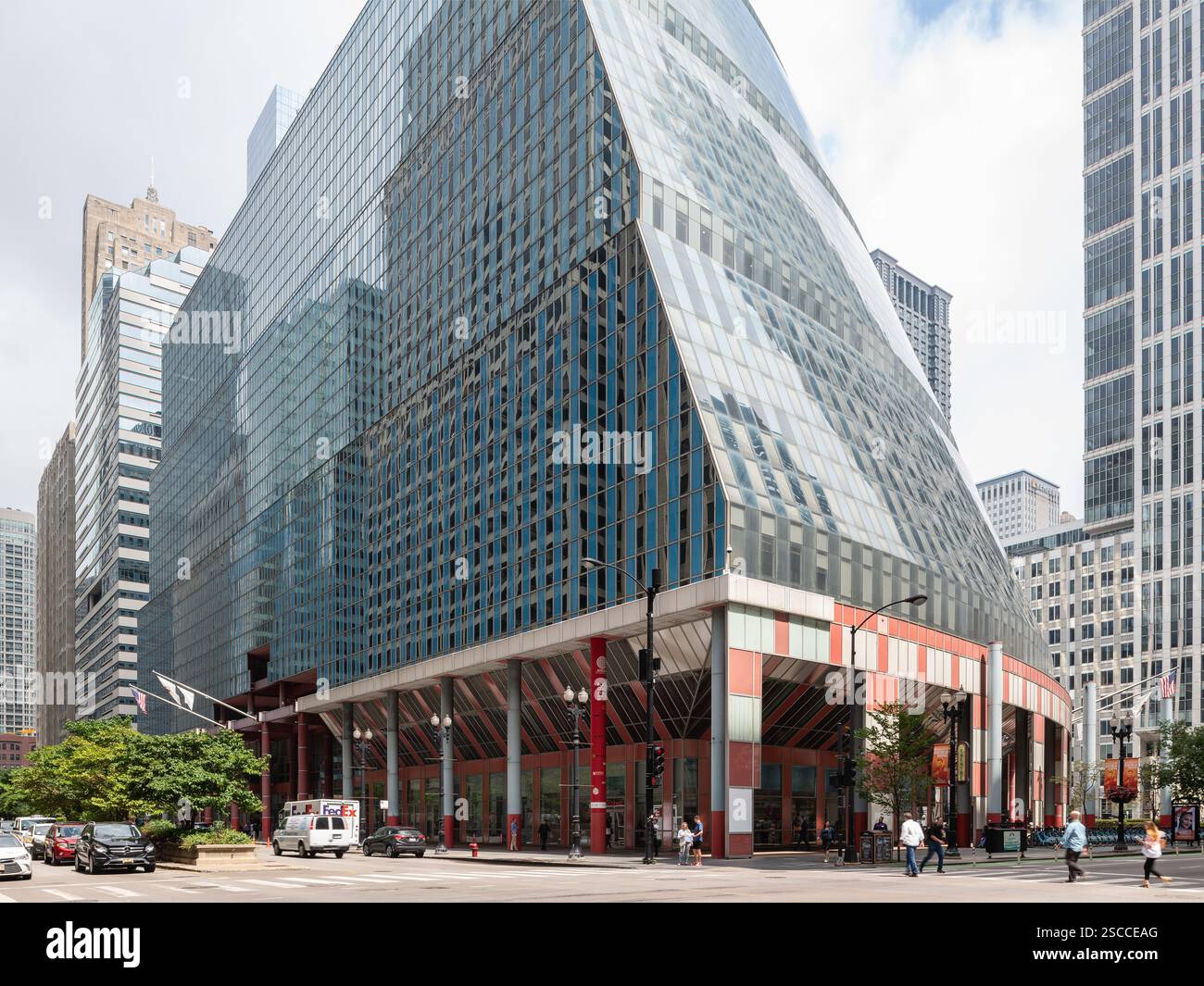 James R. Thompson Center, Location: Chicago IL, Architect: Murphy/Jahn ...