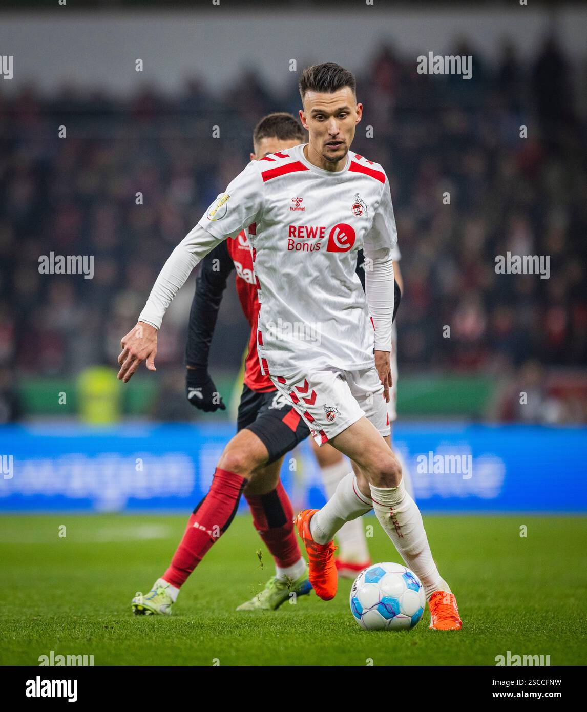 Leverkusen, Germany. 05th Feb 2025. Dejan Ljubicic (Köln) Bayer ...