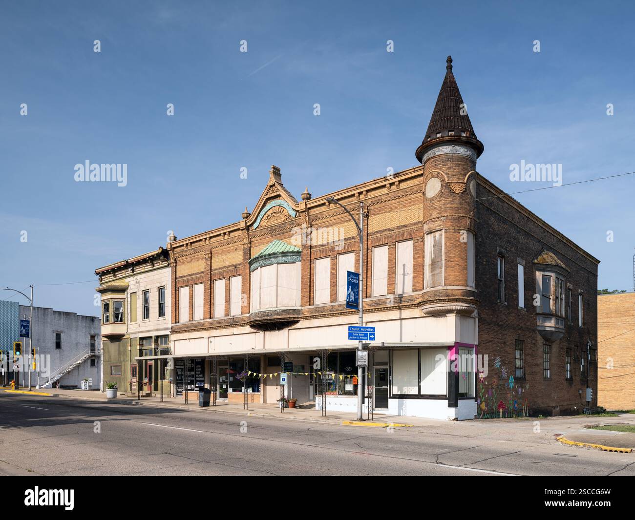 U.O. Colson Block, Location: Paris IL Stock Photo - Alamy