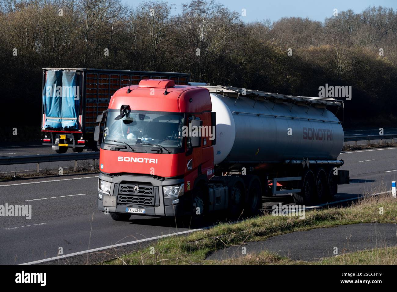 Sonotri Renault tanker lorry on the M40 motorway, Warwickshire, UK ...