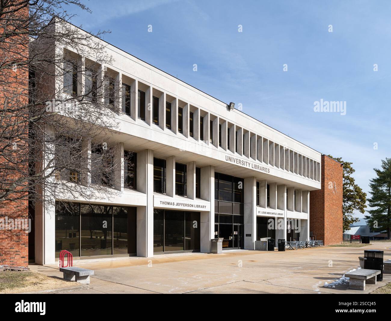 UMSL Thomas Jefferson Library, Location: Bellerive MO, Architect ...