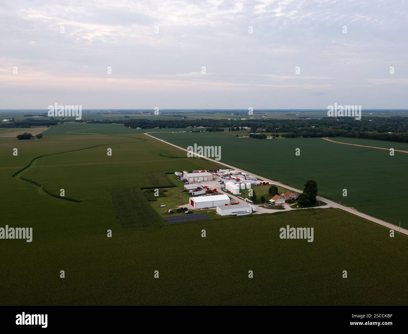 Aerial view of Illinois farmland Stock Photo - Alamy