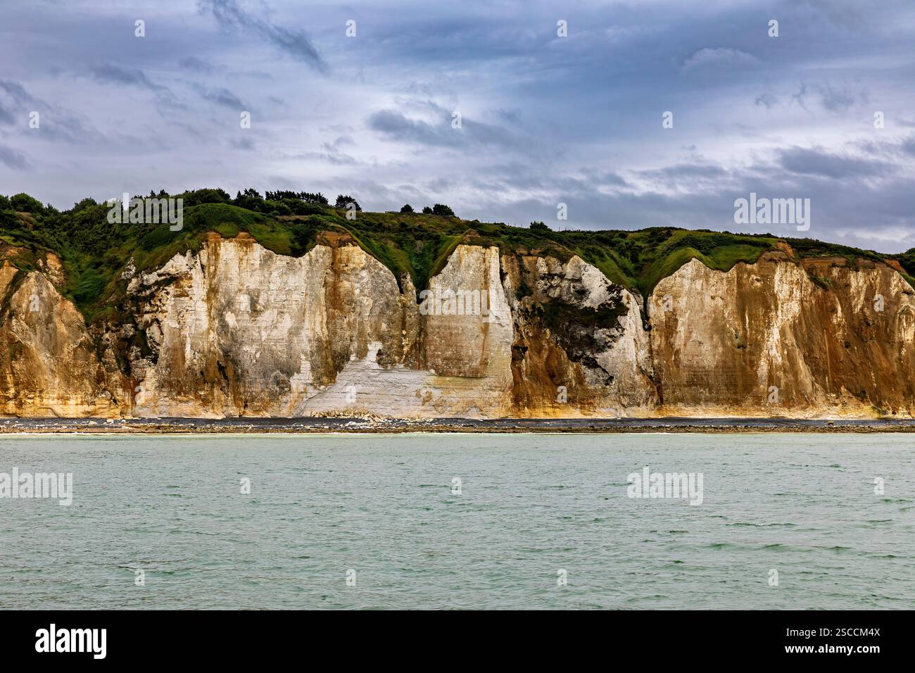 The cliffs of the alabaster coast at Dieppe in the Normandy Stock Photo ...