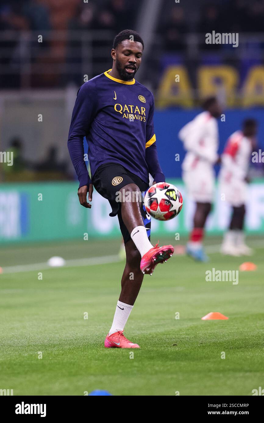 MILAN, ITALY - JANUARY 29: during the UEFA Champions League 2024/25 ...