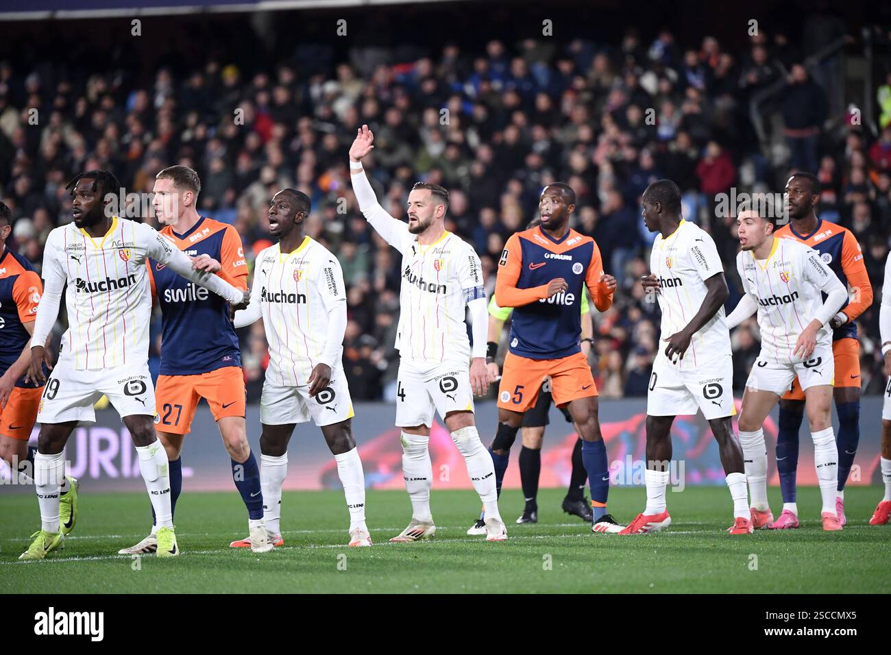 19 Goduine KOYALIPOU (rcl) - 03 Deiver MACHADO (rcl) - 24 Jonathan GRADIT (rcl) - 27 Becir ...