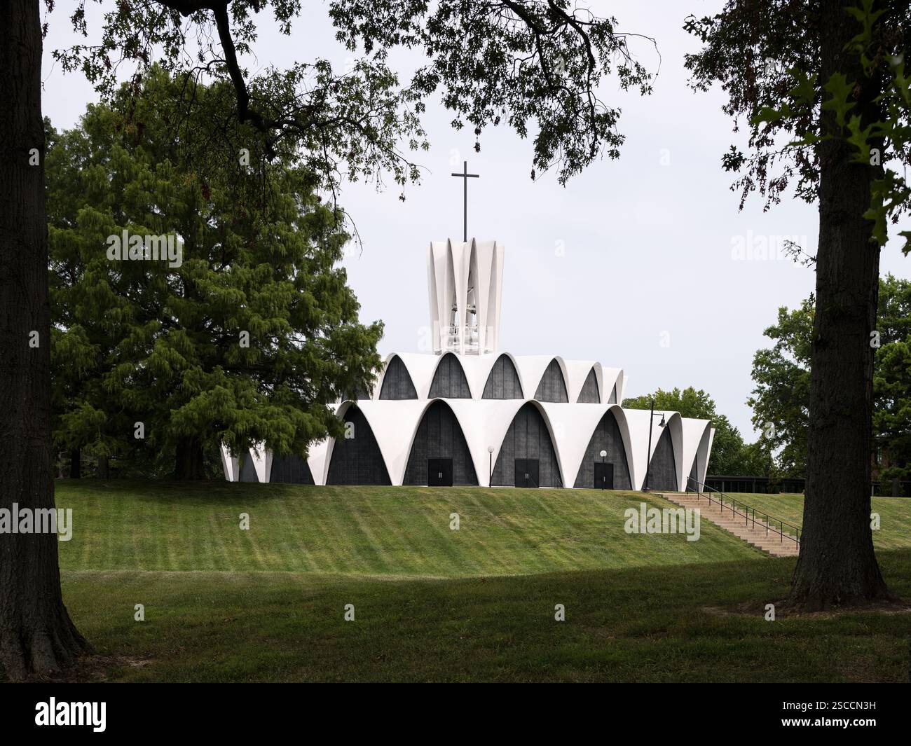St. Louis Priory Chapel, Location: Creve Coeur MO, Architect: HOK Stock ...