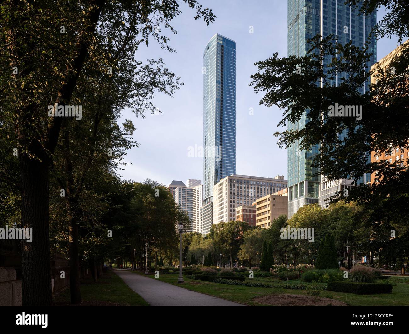1000M, Location: Chicago IL, Architect: Jahn Stock Photo - Alamy