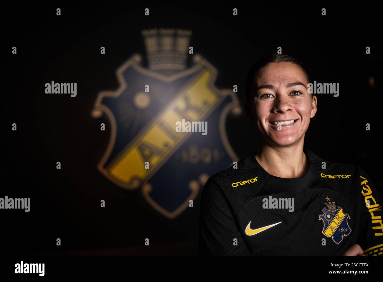 Stockholm, Sverige. 06th Feb, 2025. 250206 AIKs Angela Beard poserar ...