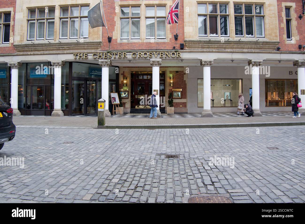 Street scene in Chester, UK Stock Photo - Alamy