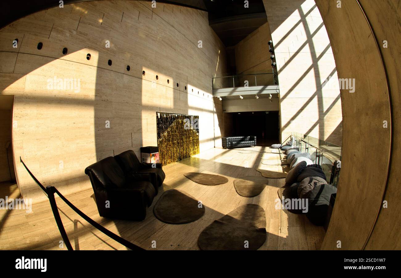 Hall for visitors and large windows in the CCCB, designed by Albert ...