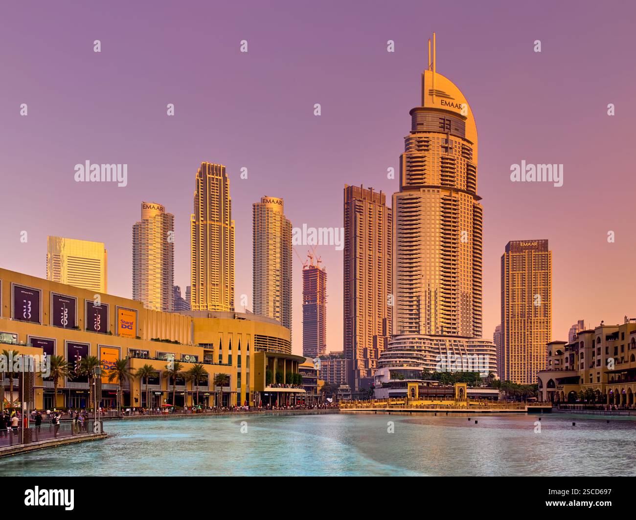 UAE, Dubai, 10 December 2024: The famous shopping center Dubai Mall and ...