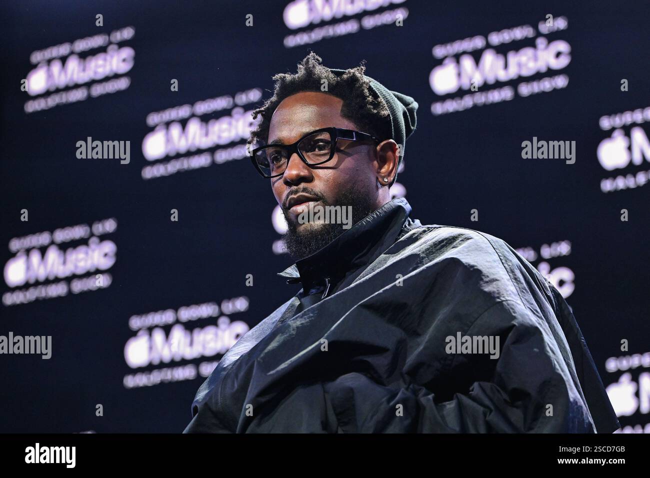 New Orleans, USA. 06th Feb, 2025. Kendrick Lamar poses for photos ...