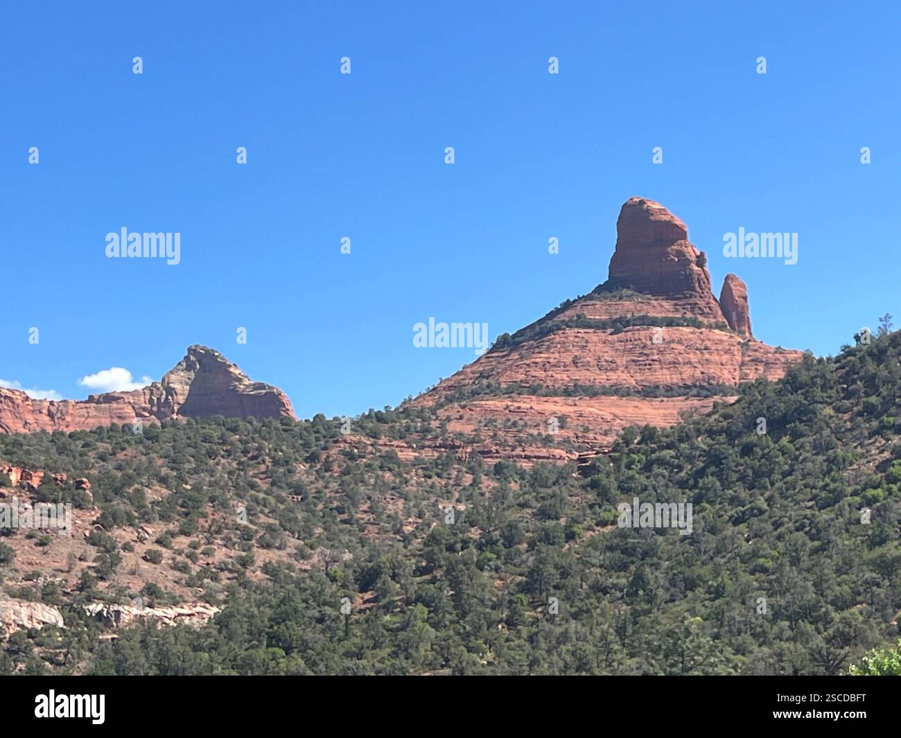 View of Bell Rock, Part of the Schnebly Hill Formation, Sedona, Arizona ...