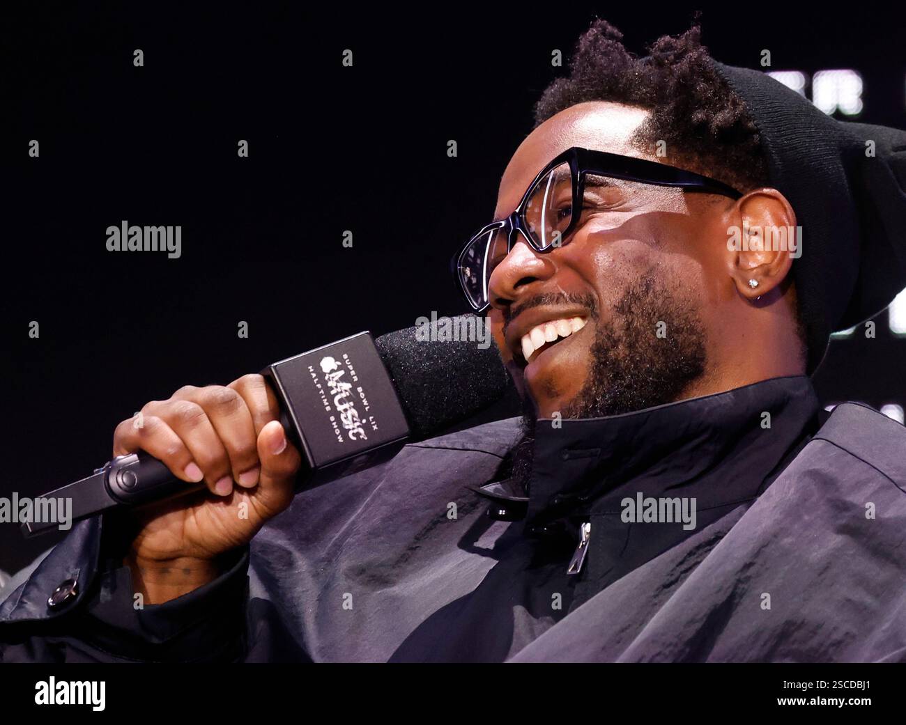 New Orleans, United States. 06th Feb, 2025. Kendrick Lamar speaks at ...