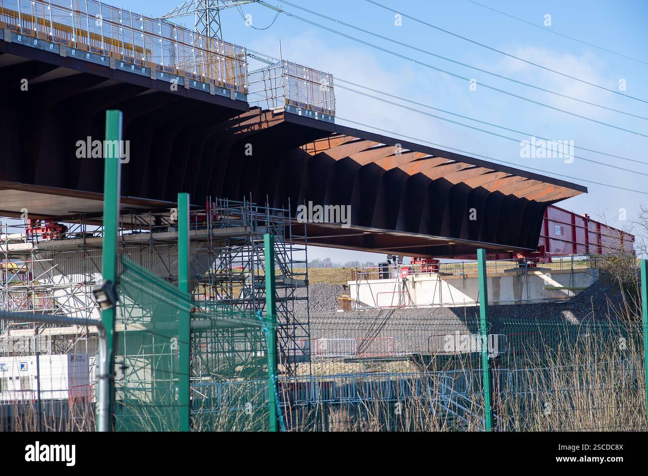 Wendover, UK. 6th February, 2025. As construction of the High Speed 2 ...