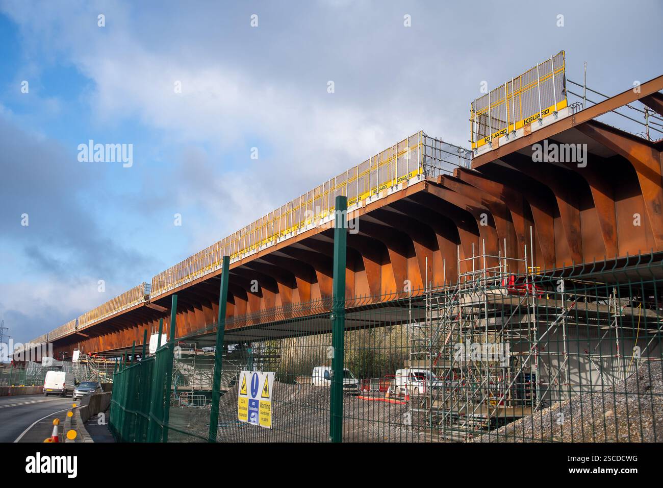 Wendover, UK. 6th February, 2025. As construction of the High Speed 2 ...