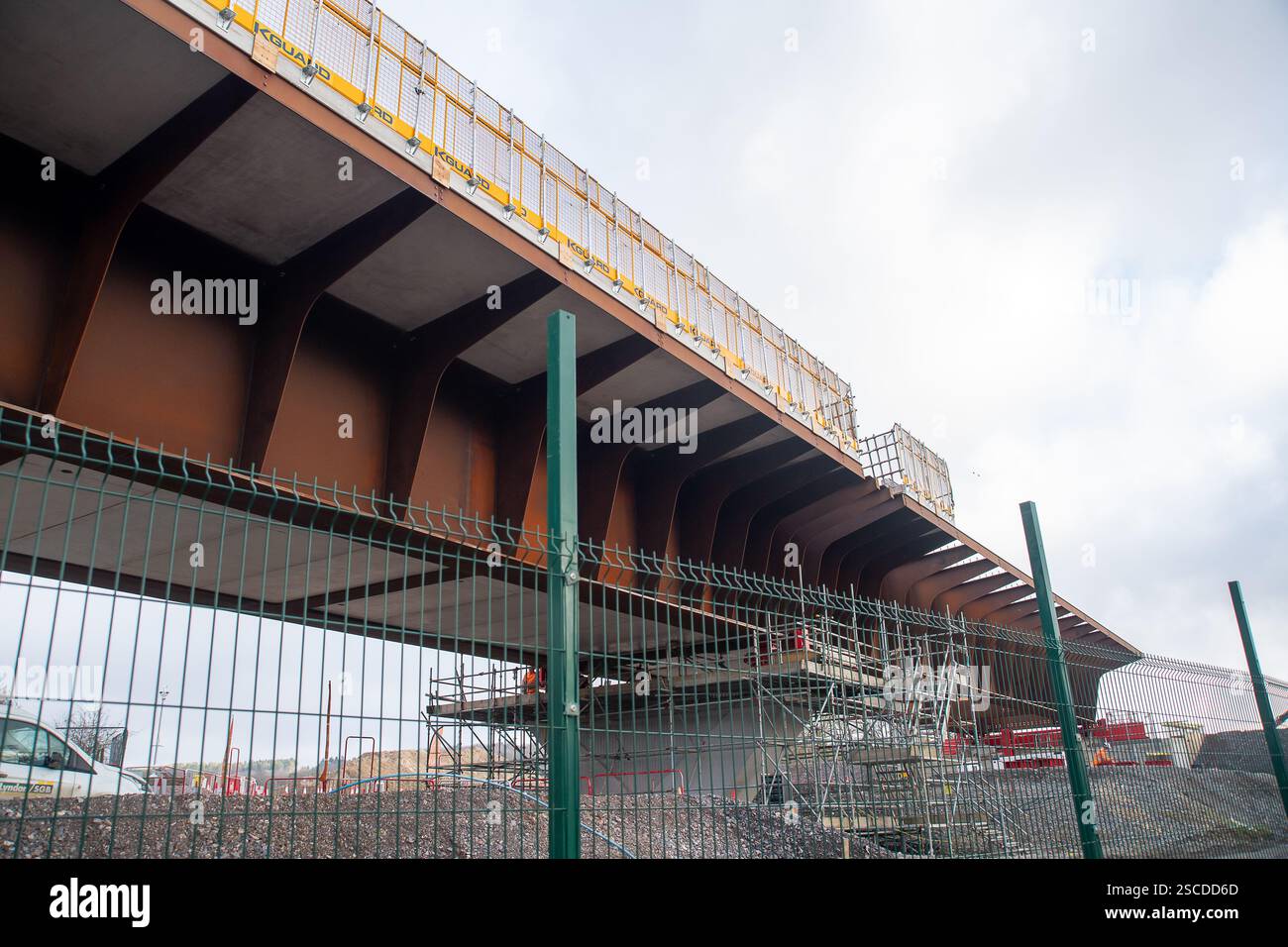 Wendover, UK. 6th February, 2025. As construction of the High Speed 2 ...