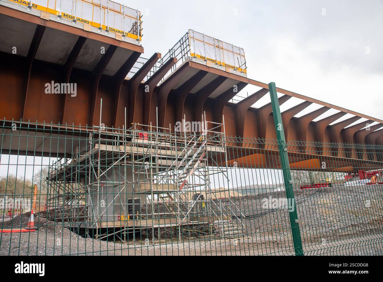Wendover, UK. 6th February, 2025. As construction of the High Speed 2 ...