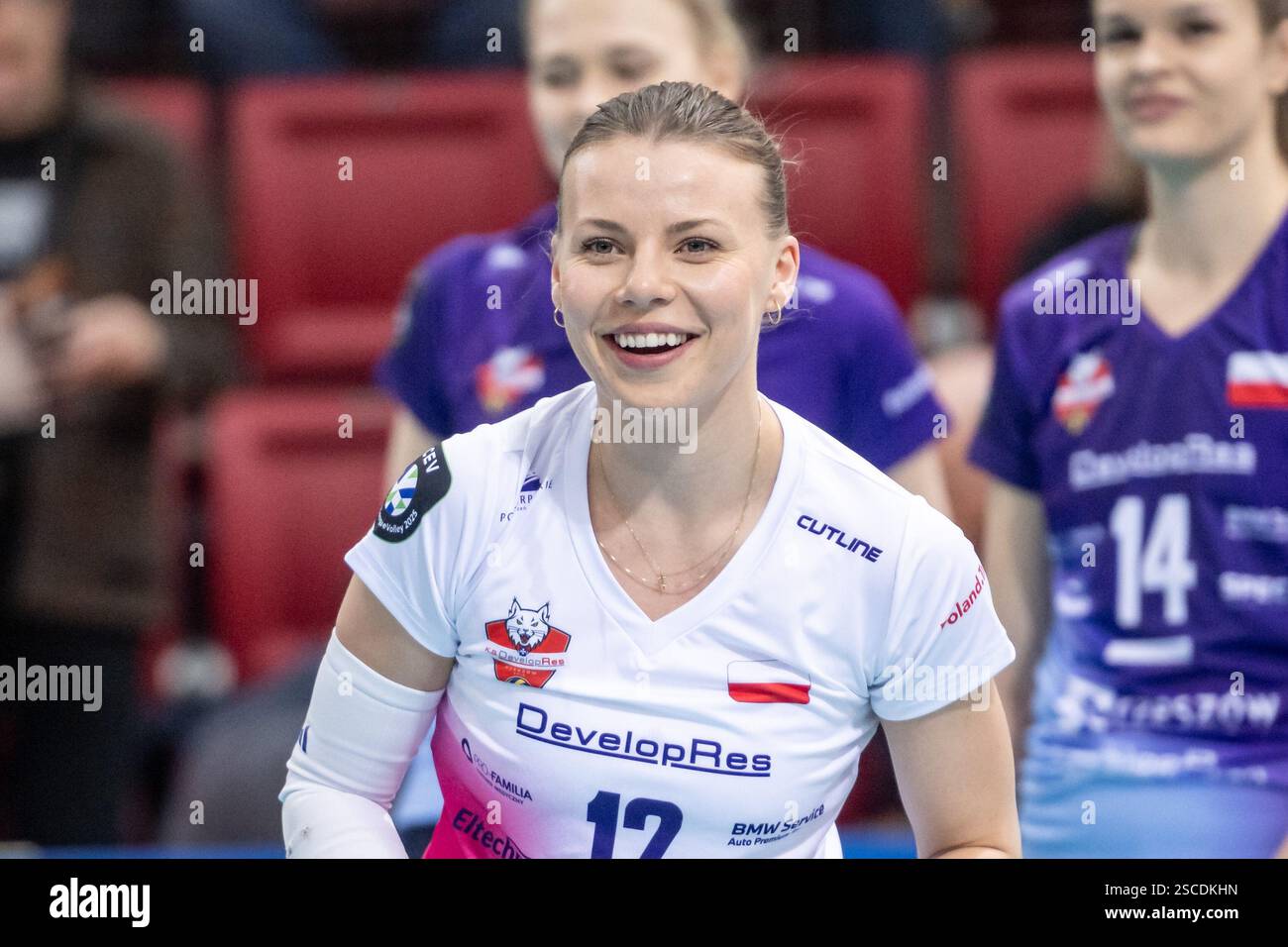 Aleksandra Szczyglowska (KS DevelopRes Rzeszow, #12) / GER, Allianz MTV Stuttgart vs. KS ...