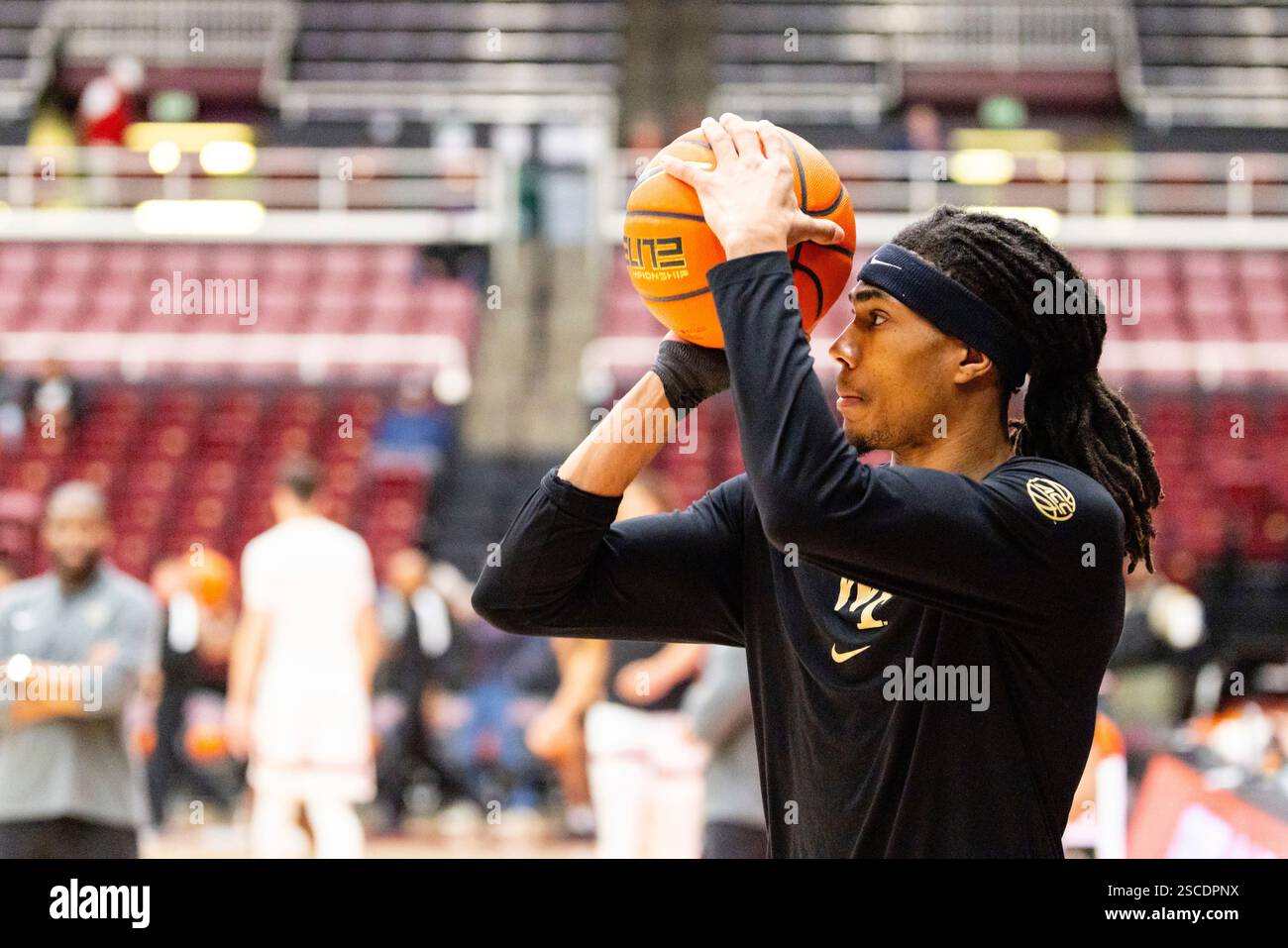 PALO ALTO, CA - FEBRUARY 05: Wake Forest Demon Deacons guard Hunter ...