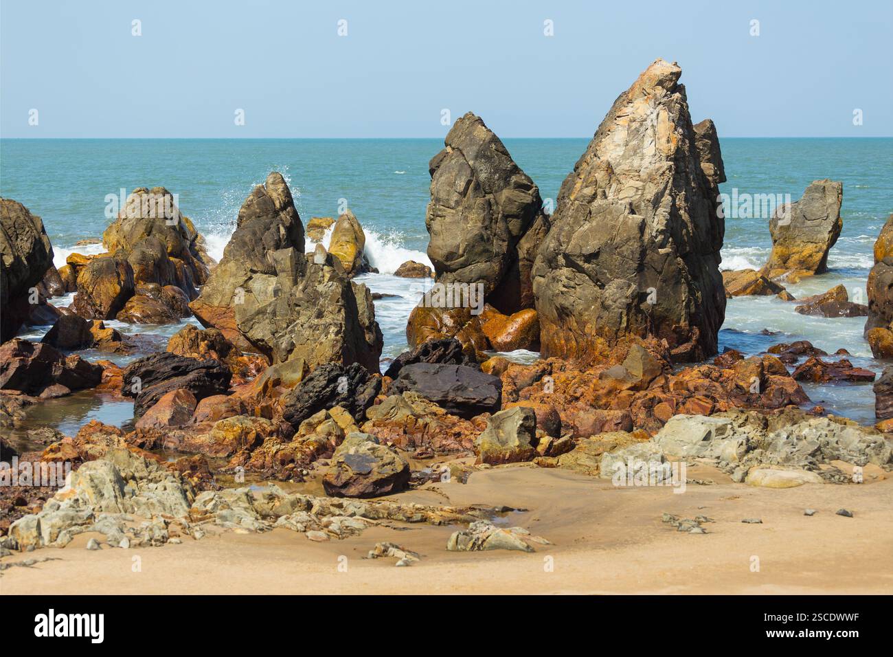 Rocks and stones on the beach near Arambol in Goa Stock Photo - Alamy