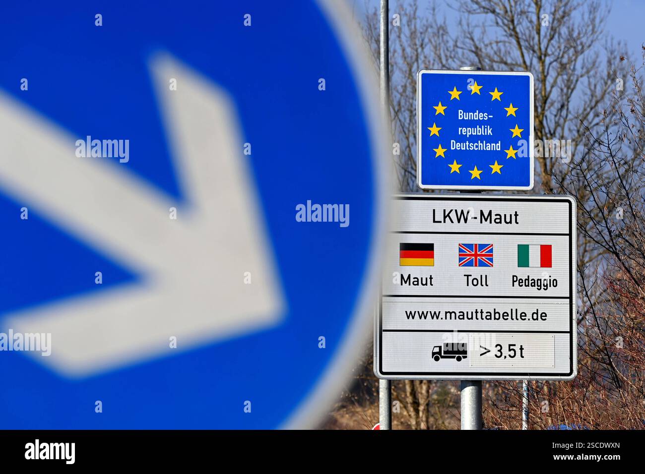 Grenzschild Bundesrepublik Deutschland, Schild Polizeikontrolle und ...