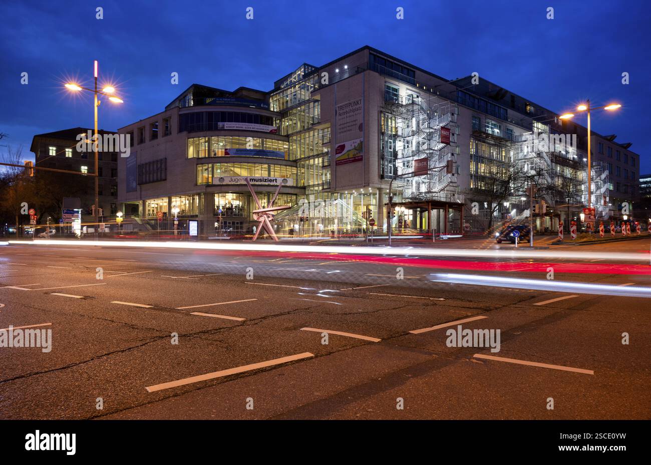 Light traces of cars, long exposure, meeting point Rotebuehlplatz, VHS ...