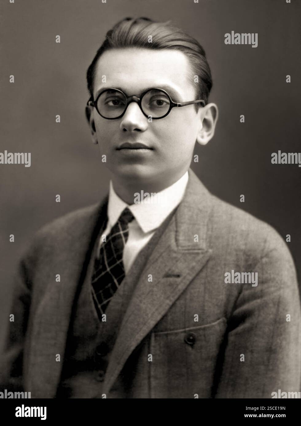 1925 , Czechoslovakia : Portrait of austrian- Czech logician ...