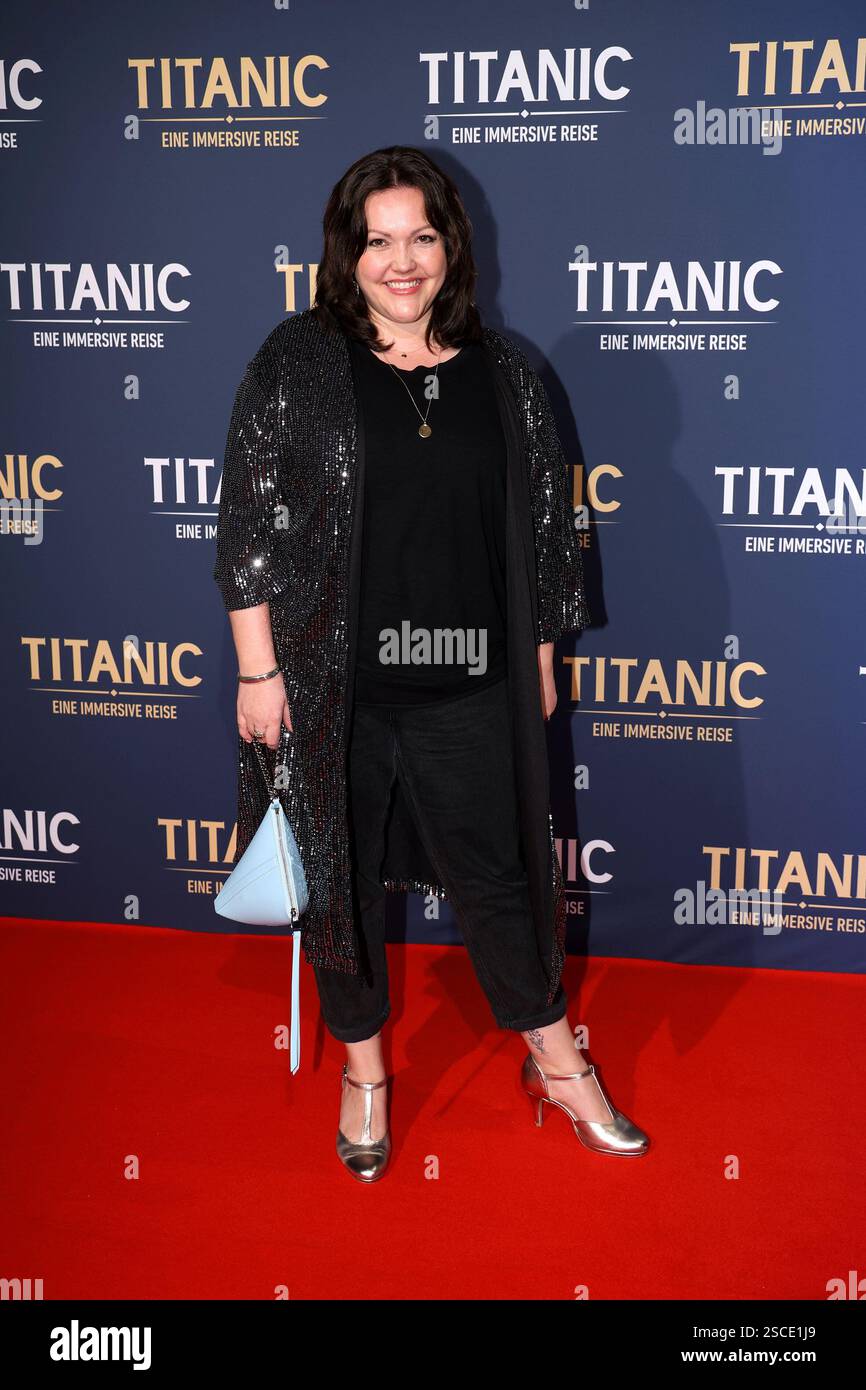 Sarah Victoria Schalow bei der „Titanic: Eine Immersive Reise ...