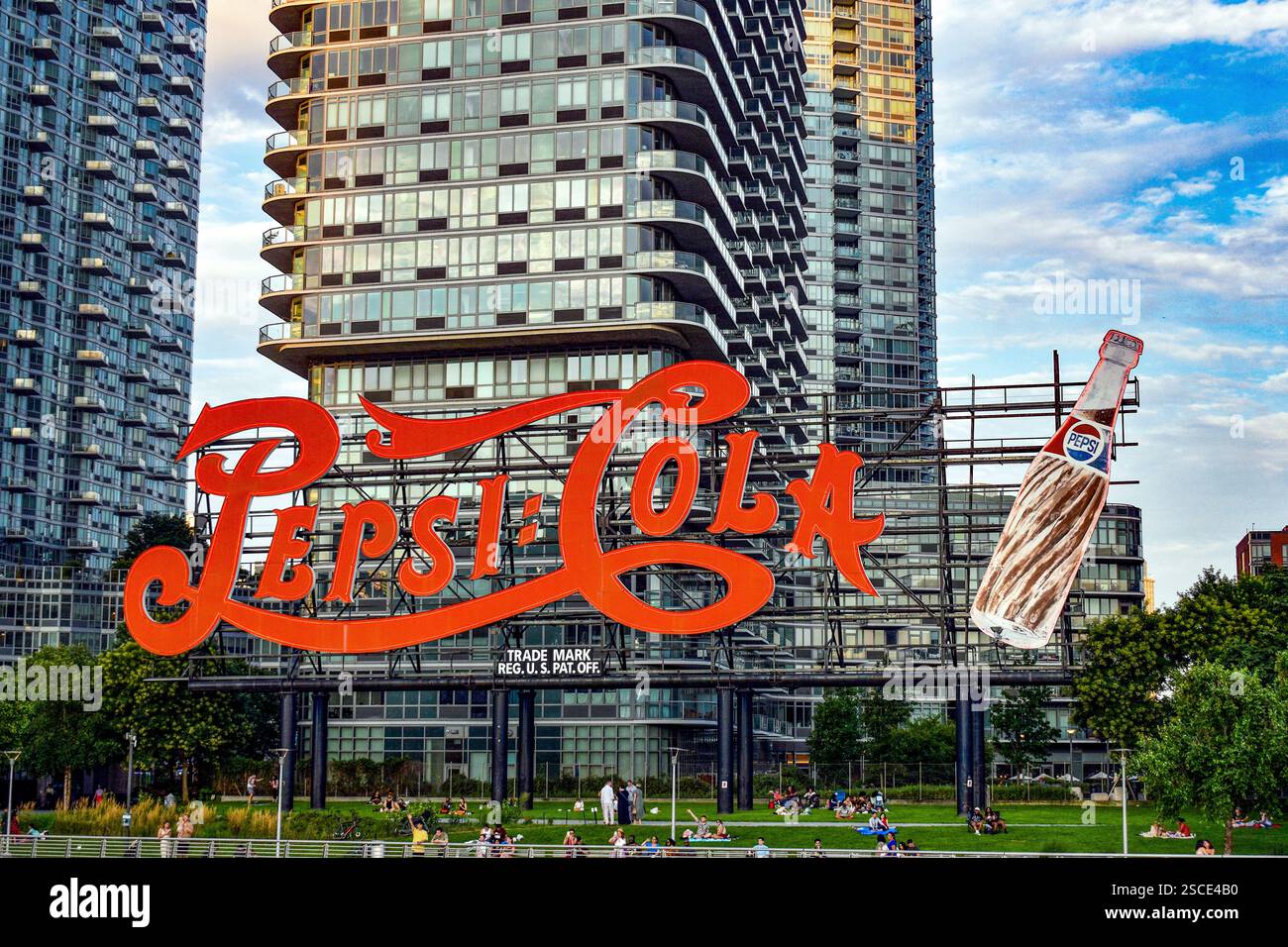Pepsi Cola Sign in Long Island City, Queens Stock Photo - Alamy