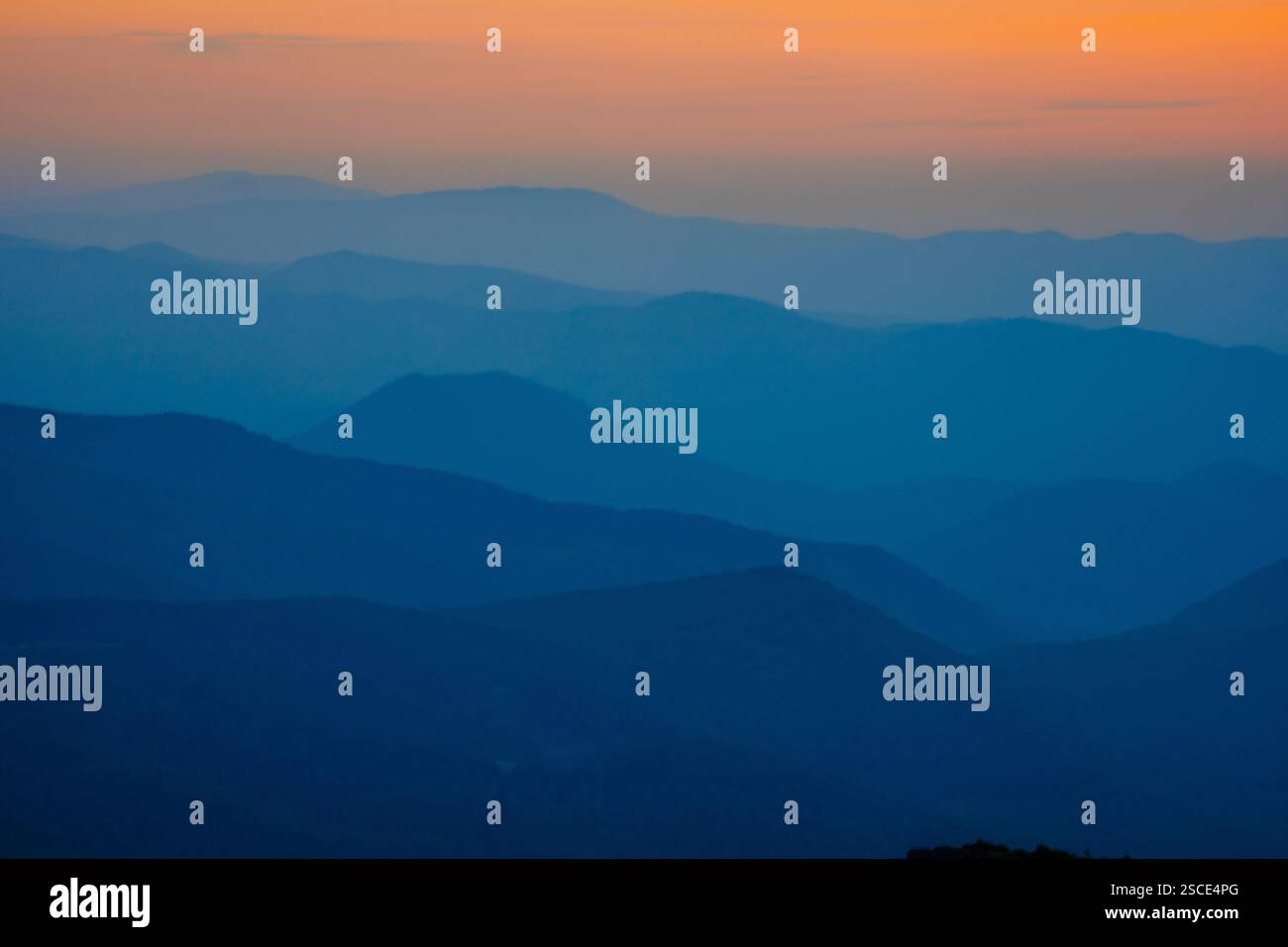 Mountains sunset virginia hi-res stock photography and images - Alamy