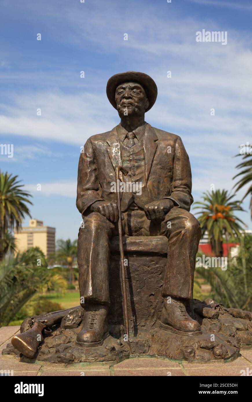 Hosea Kutako statue in front of the Ink Palace (Namibian Parliament) in ...