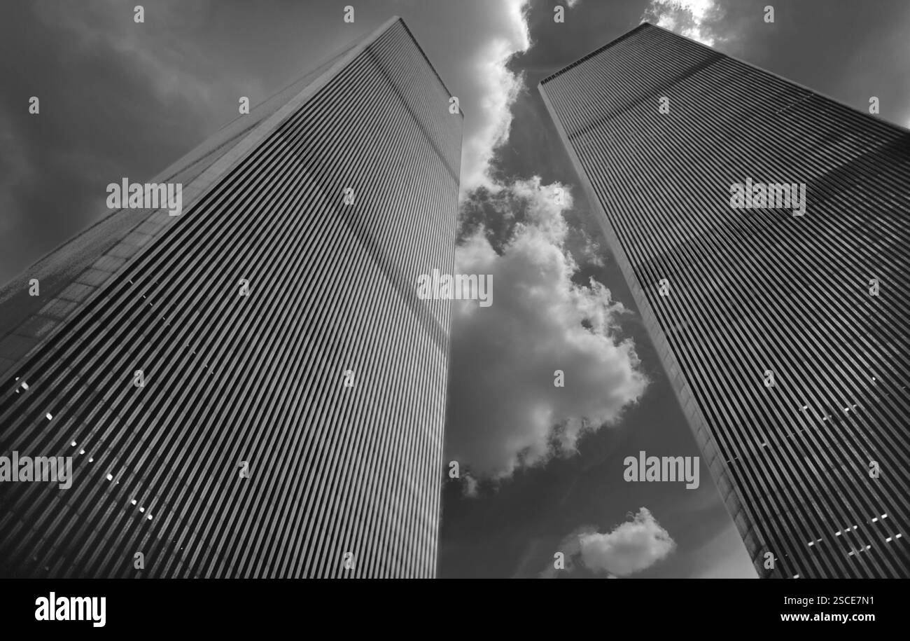 Towers of the World Trade Centre September 2000, one year in front of ...