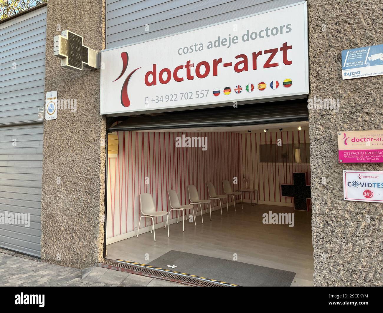Doctors tenerife hi-res stock photography and images - Alamy