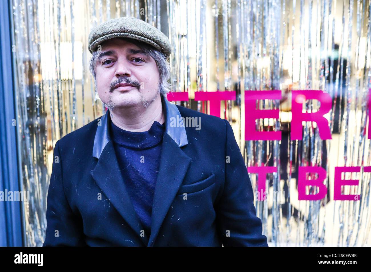 Vernissage von Peter Doherty in der janinebeangallery berlin Felt ...