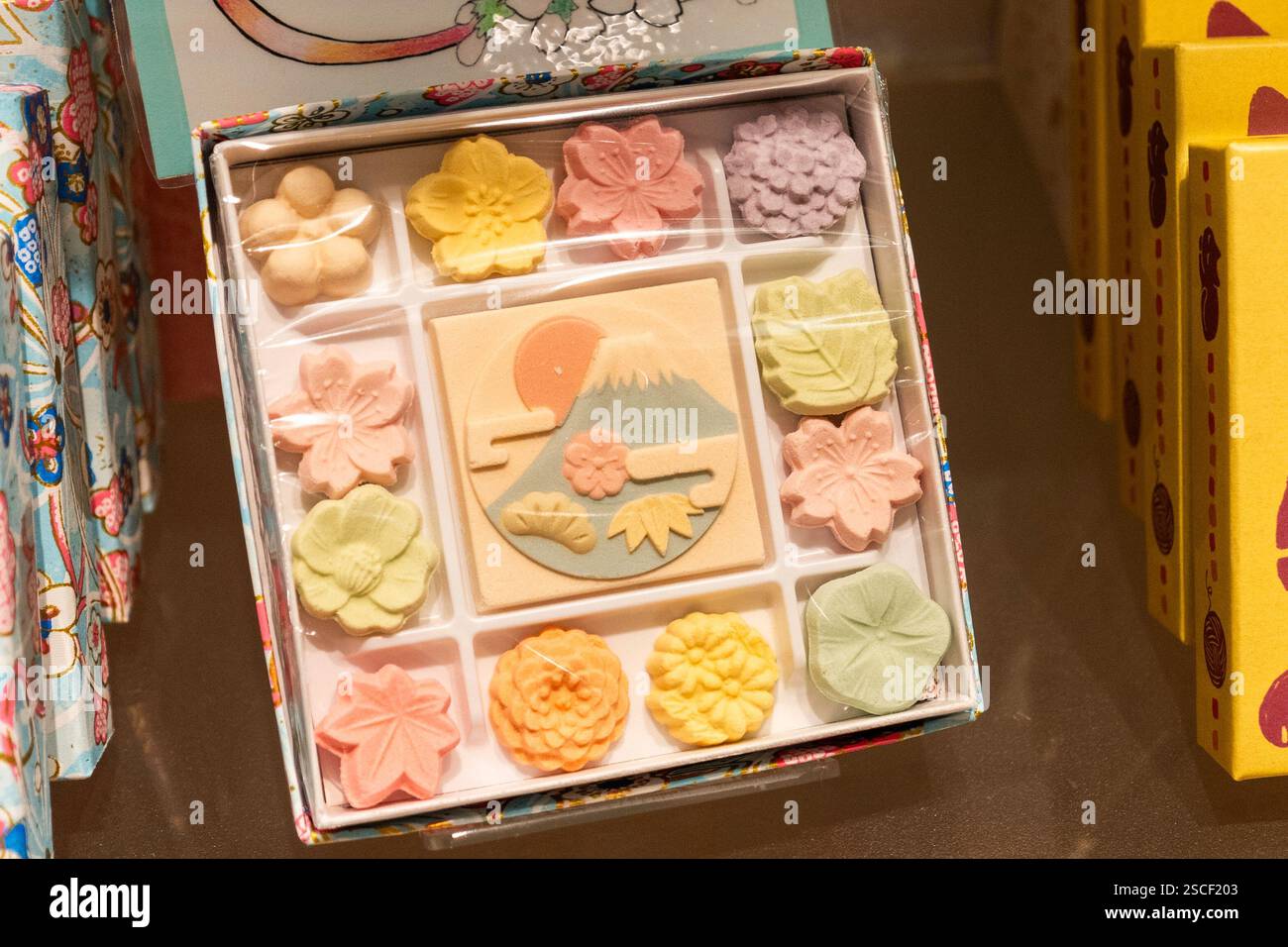 Artisan sweets celebrate Kyoto's seasonal beauty with delicate designs ...